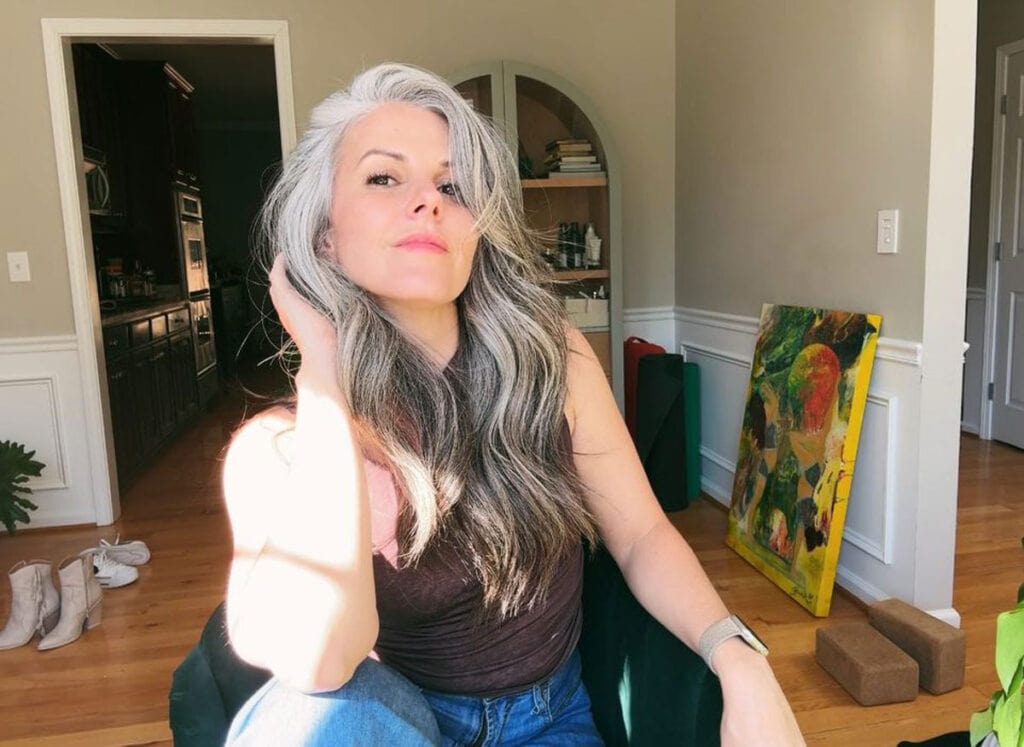 These Instagram Queens Will Make You Want to Embrace the Gray